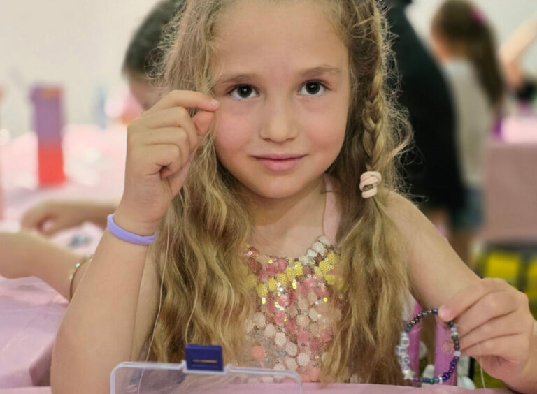 Kids Jewellery Making Birthday Party Venue in Concord West